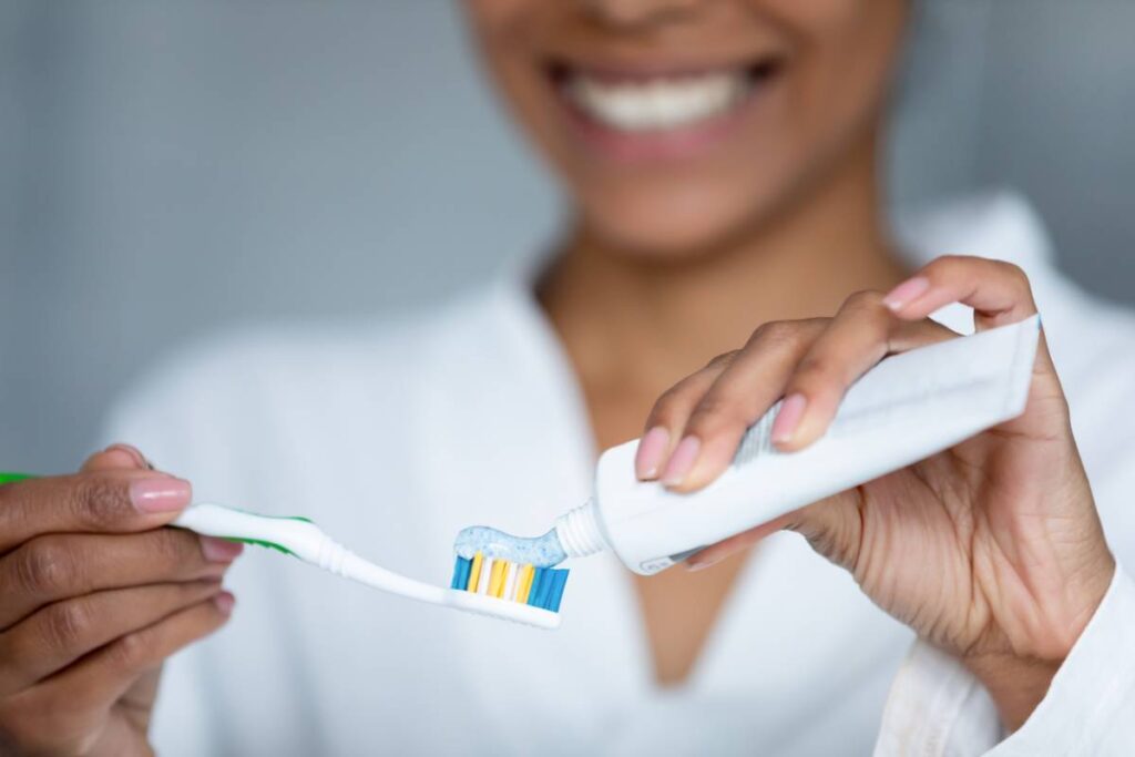 What Toothpaste Should I Use for Dental Implants? | Tropic Dental